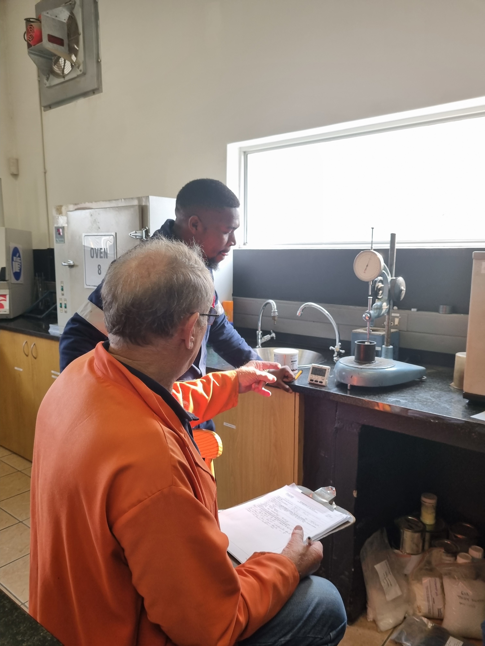 AECI Much Asphalt's Central Lab in a class of its own - SprayPave